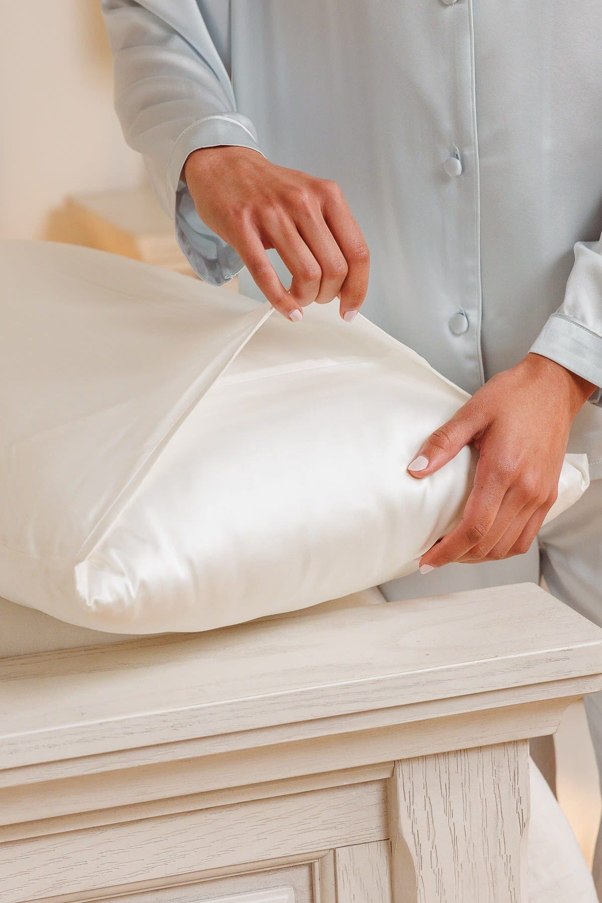Award Winning 100% Pure Mulberry Silk Pillowcases | Fishers Finery